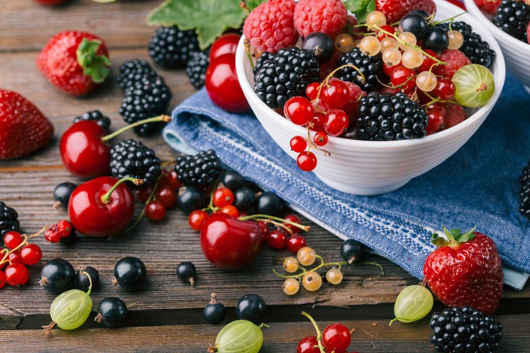 Des petits fruits à profusion et à portée de main - Pépinière Locas